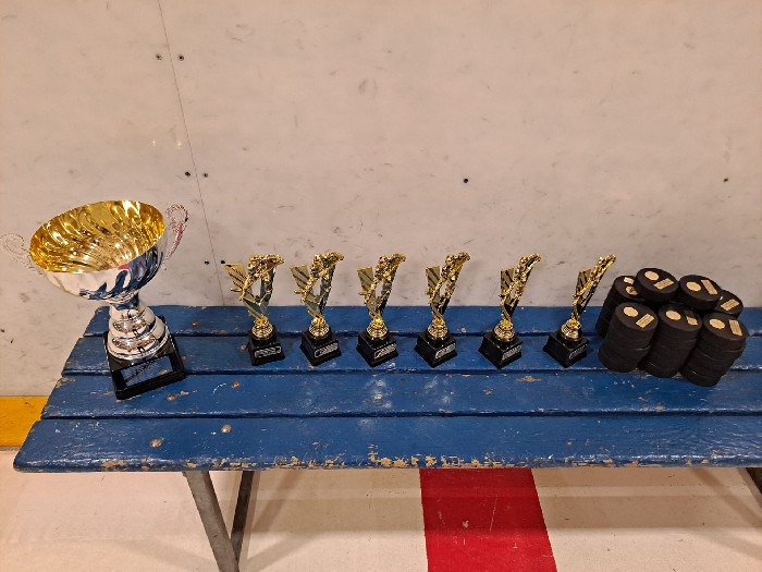 Kauden 2023-24 päätöstilaisuus :: Aakoo-juniorit ry